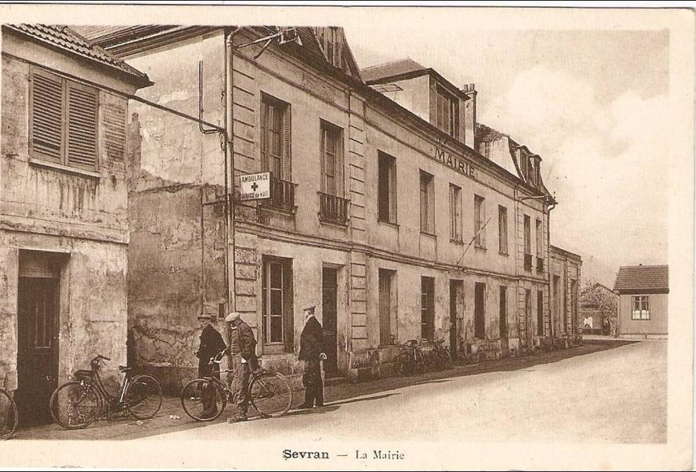 Photos et carte postales anciennes de Sevran - Mairie de Sevran et sa ville