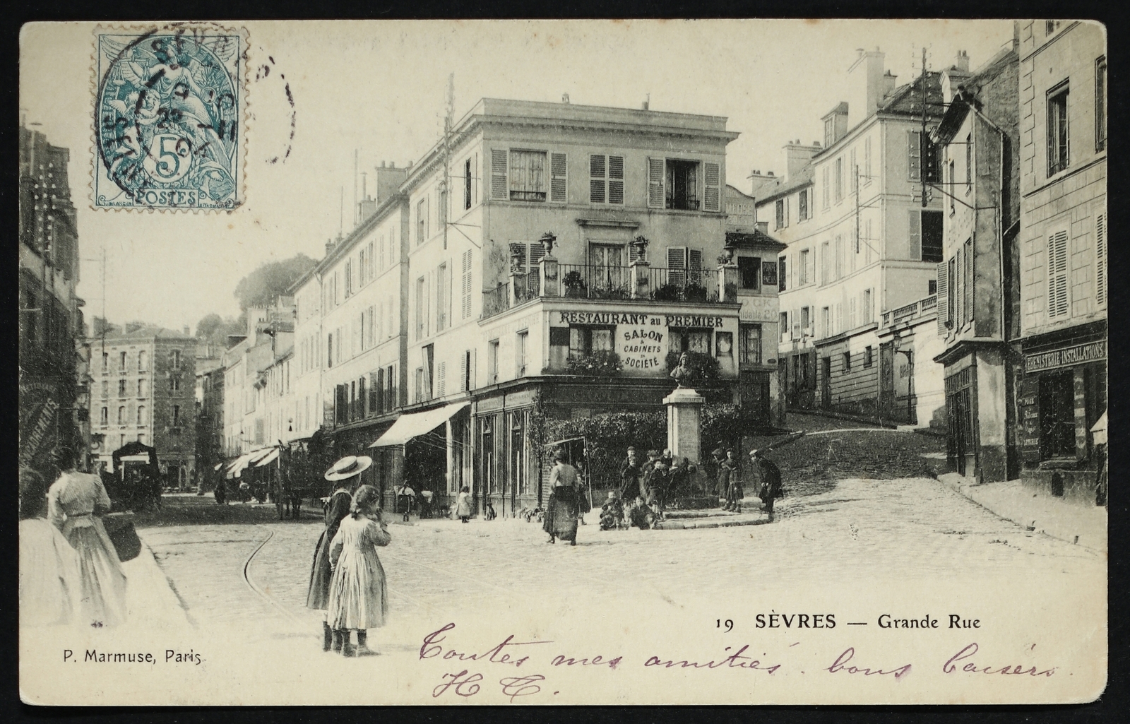 Photos et carte postales anciennes de Sèvres - Mairie de Sèvres et sa ville