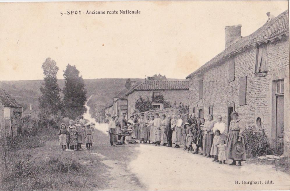 Mairie de Spoy, la Commune de Spoy et son village (10200) (Aube).