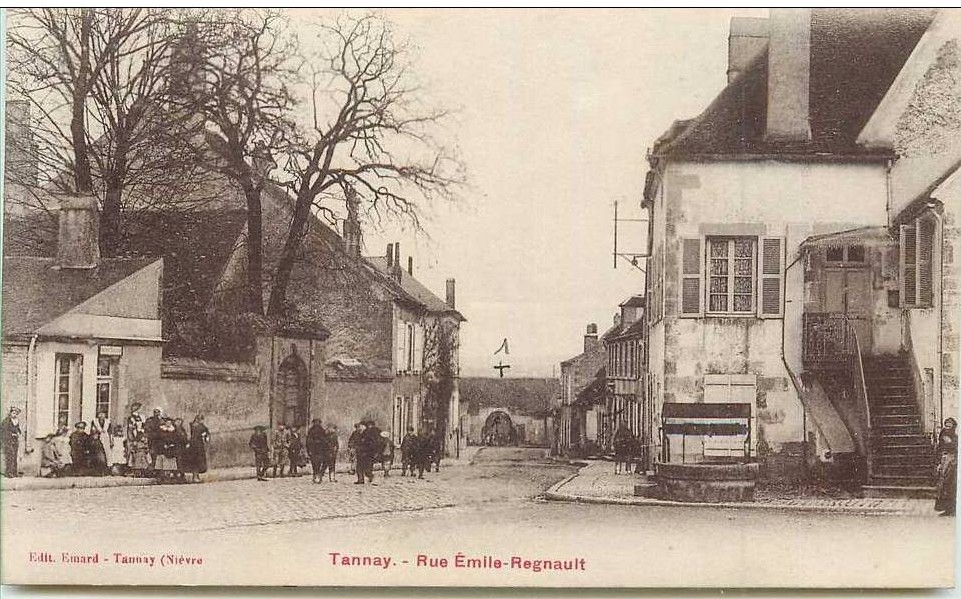 Mairie de Tannay, la Commune de Tannay et son village (58190) (Nièvre).