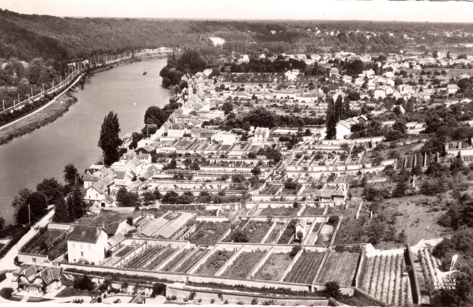 Photos et carte postales anciennes de Thomery - Mairie de Thomery et sa ...