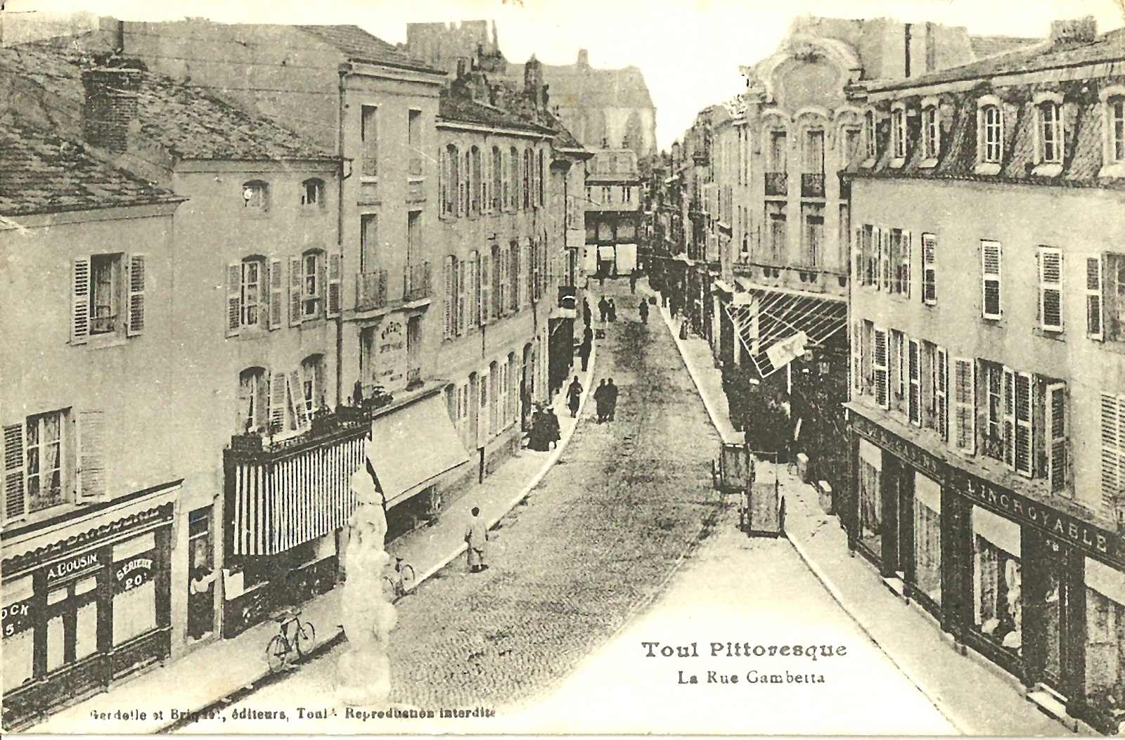 Photos et carte postales anciennes de Toul - Mairie de Toul et sa ville