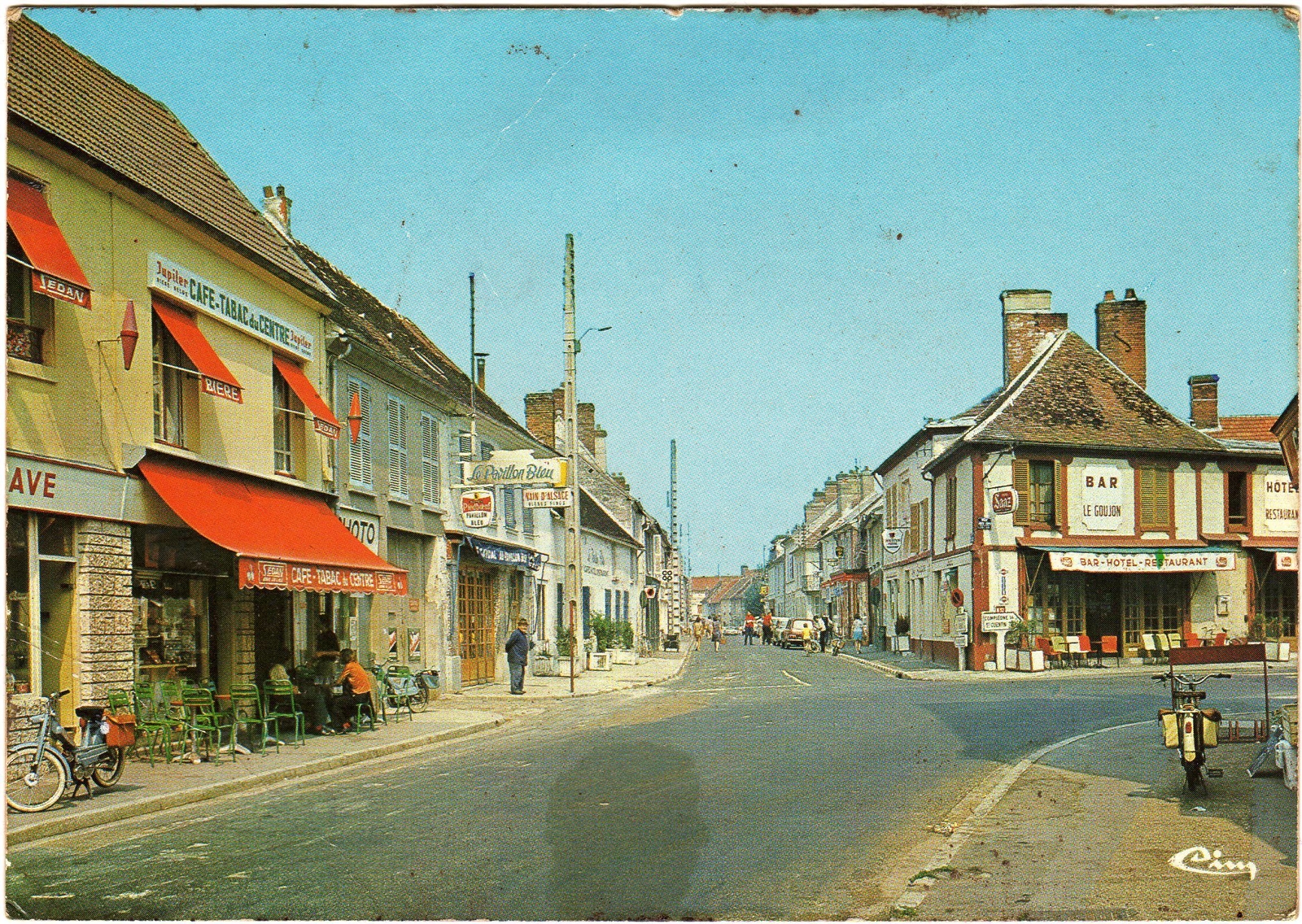 Photos et carte postales anciennes de Verberie - Mairie de Verberie et ...