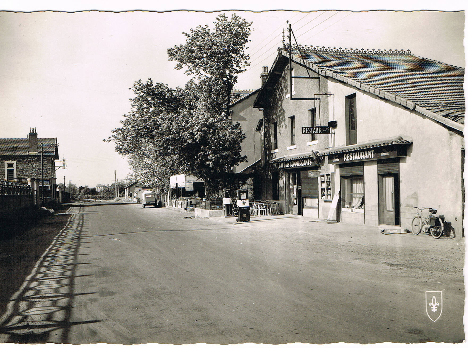 Photos et carte postales anciennes de Vic-le-Comte - Mairie de Vic-le ...
