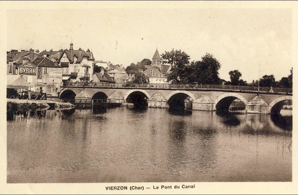 Photos et carte postales anciennes de Vierzon - Mairie de Vierzon et sa ...