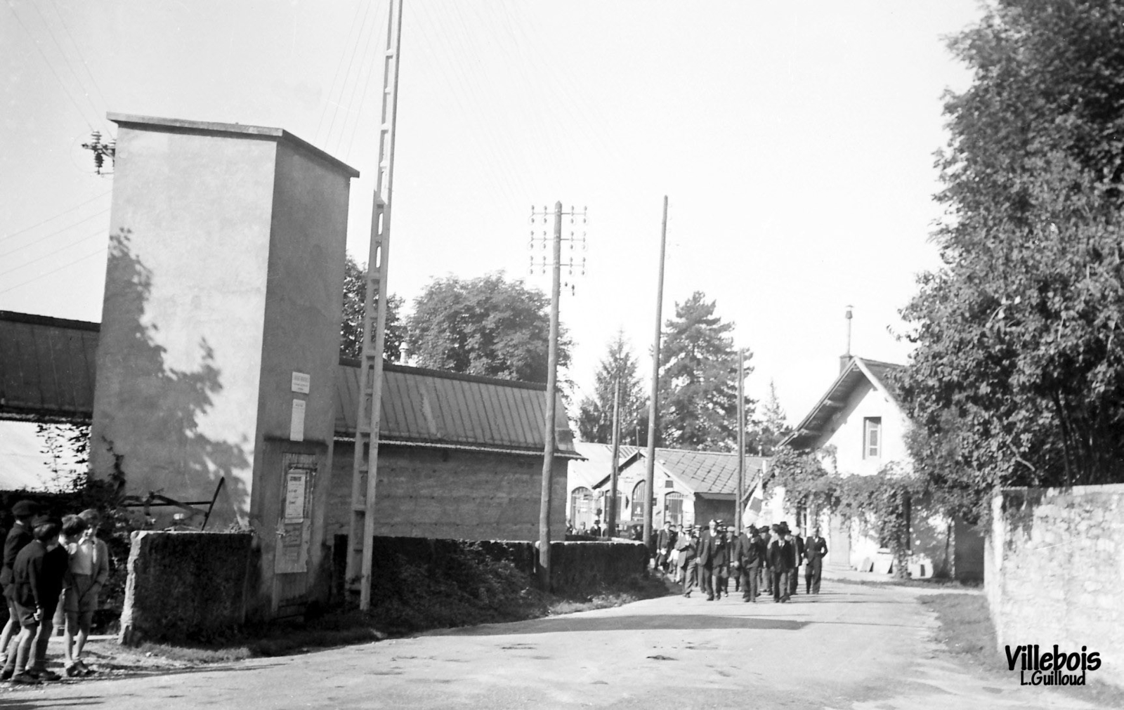 Photos et carte postales anciennes de Villebois - Mairie de Villebois ...
